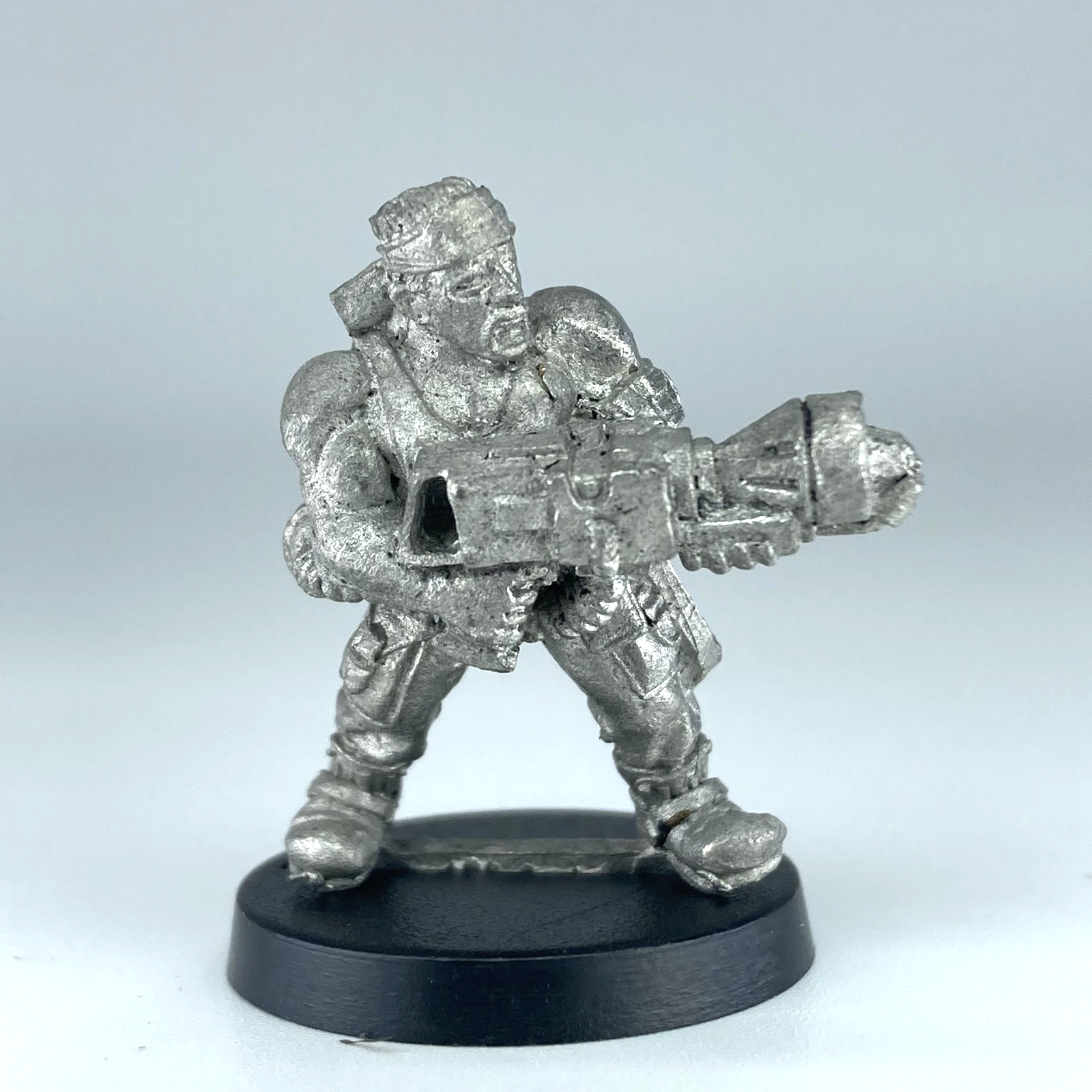 Catachan With Flamer - Imperial Guard - Warhammer 40K GW Metal X19604