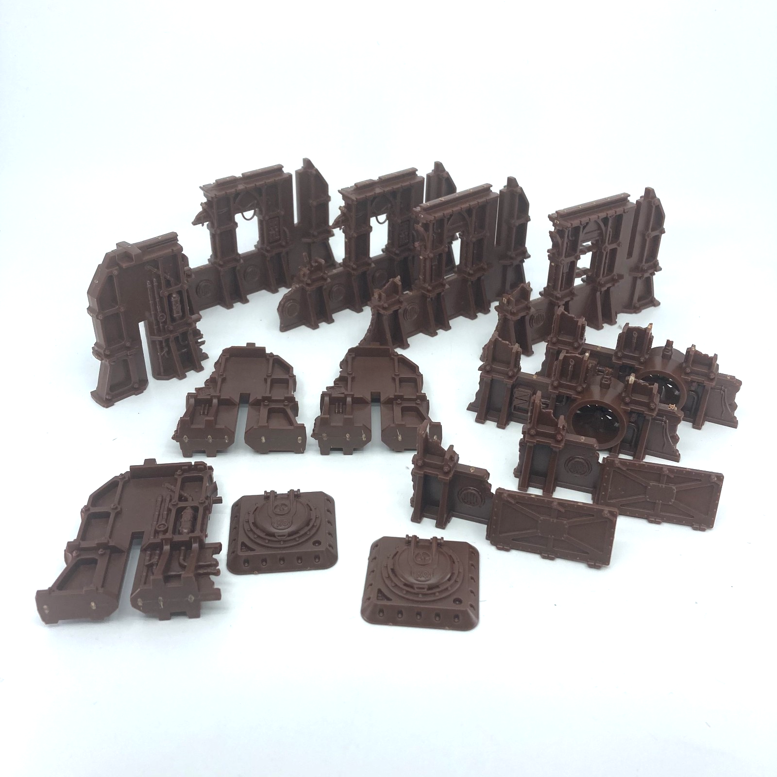 Urban Wall Terrain Scenery Lot - Warhammer 40k Games Workshop BOX175
