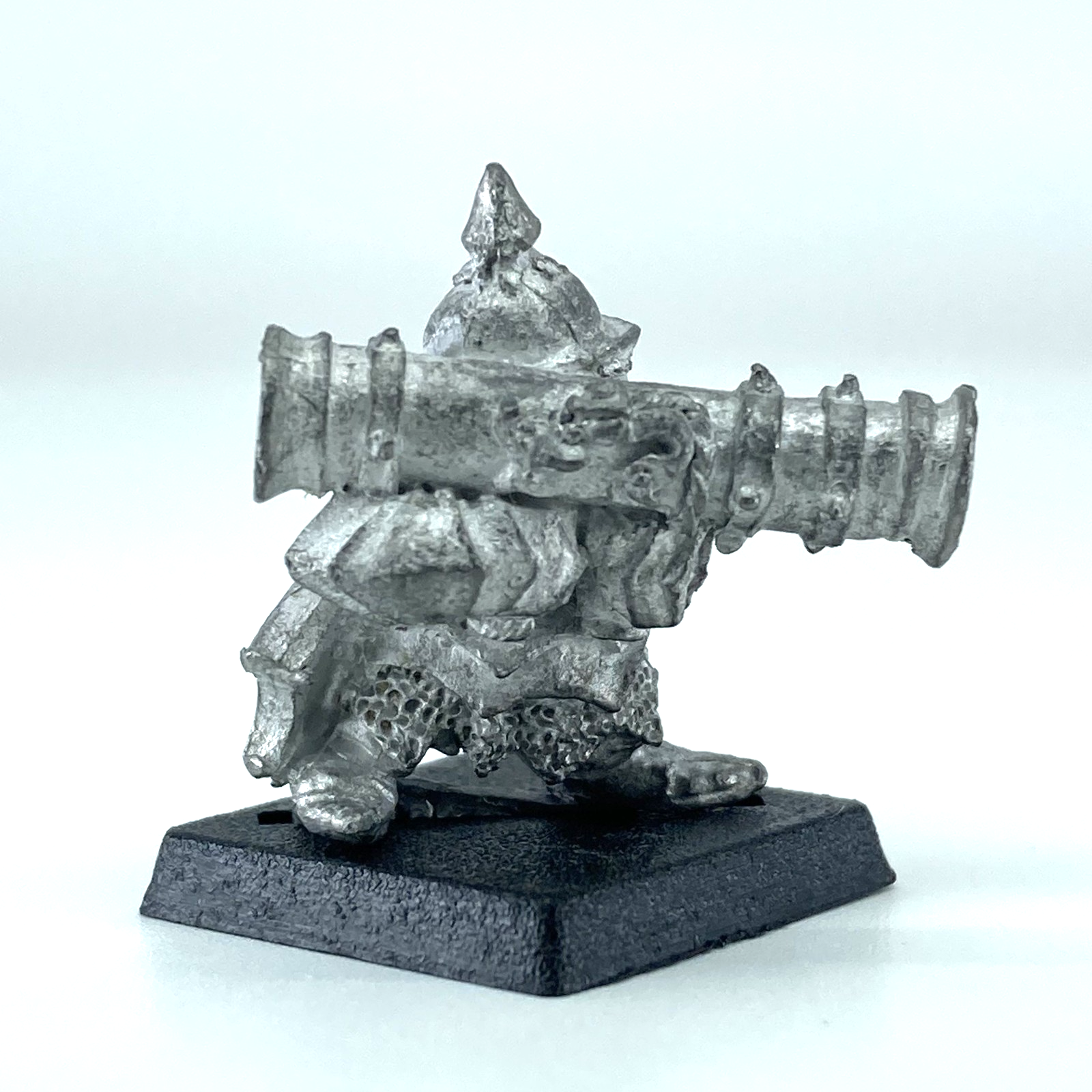 Chaos Dwarf Bazooka Crew - Chaos Dwarfs - Warhammer Fantasy Classic Me