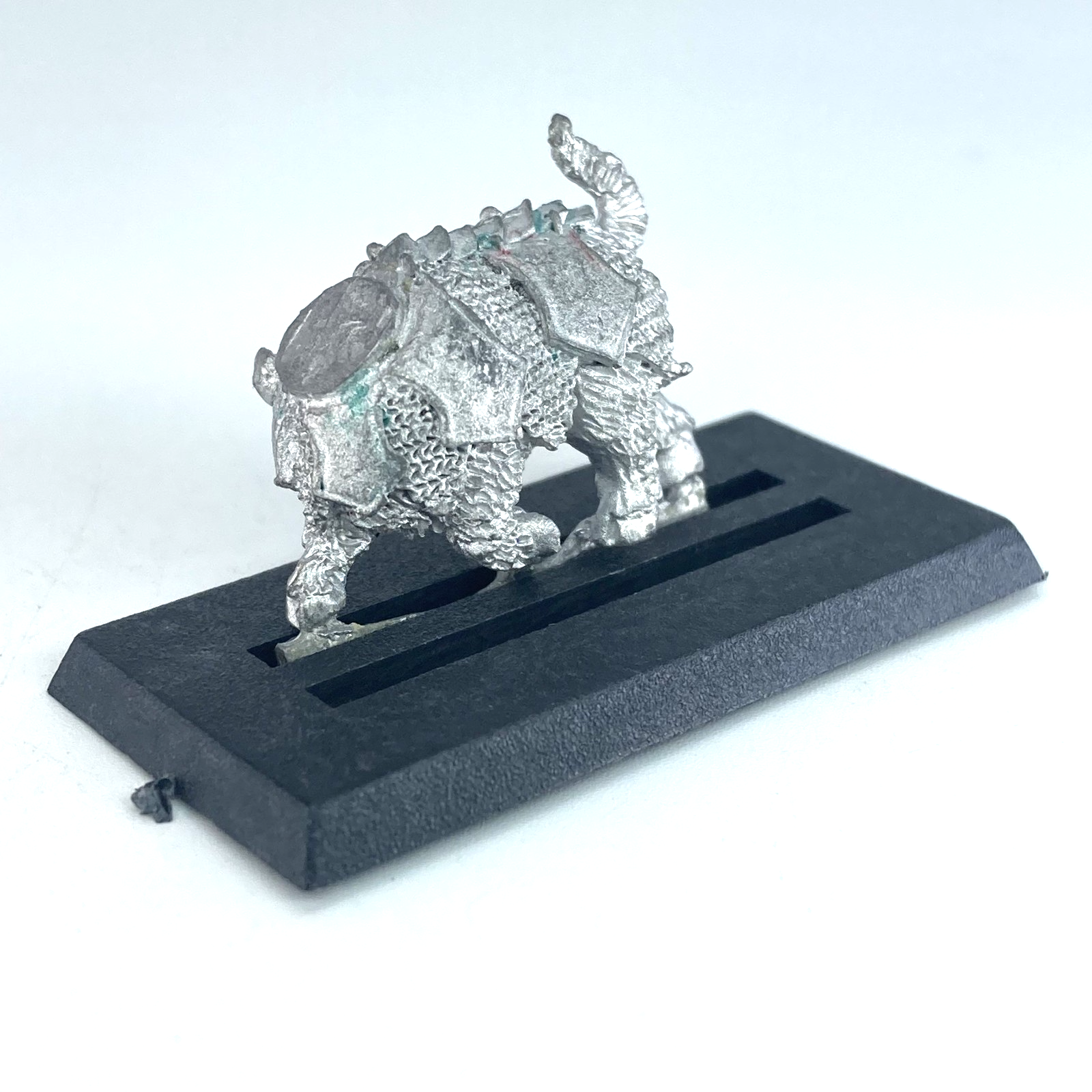 Chaos Dwarf Bull Centaur Part - Chaos Dwarfs - Warhammer Fantasy Metal