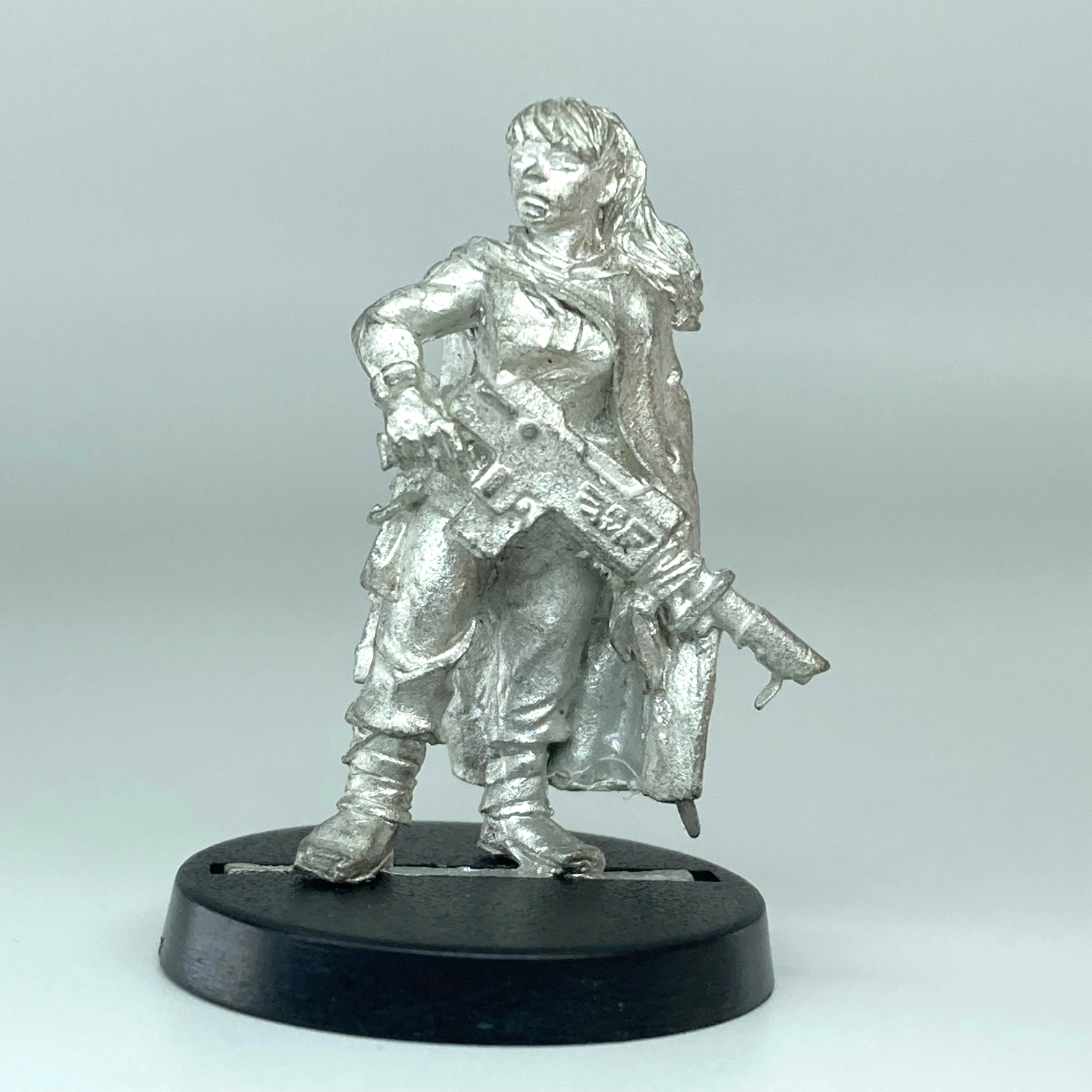 Gaunts Ghost Female Trooper - Tanith Imperial Guard - Warhammer 40K Me