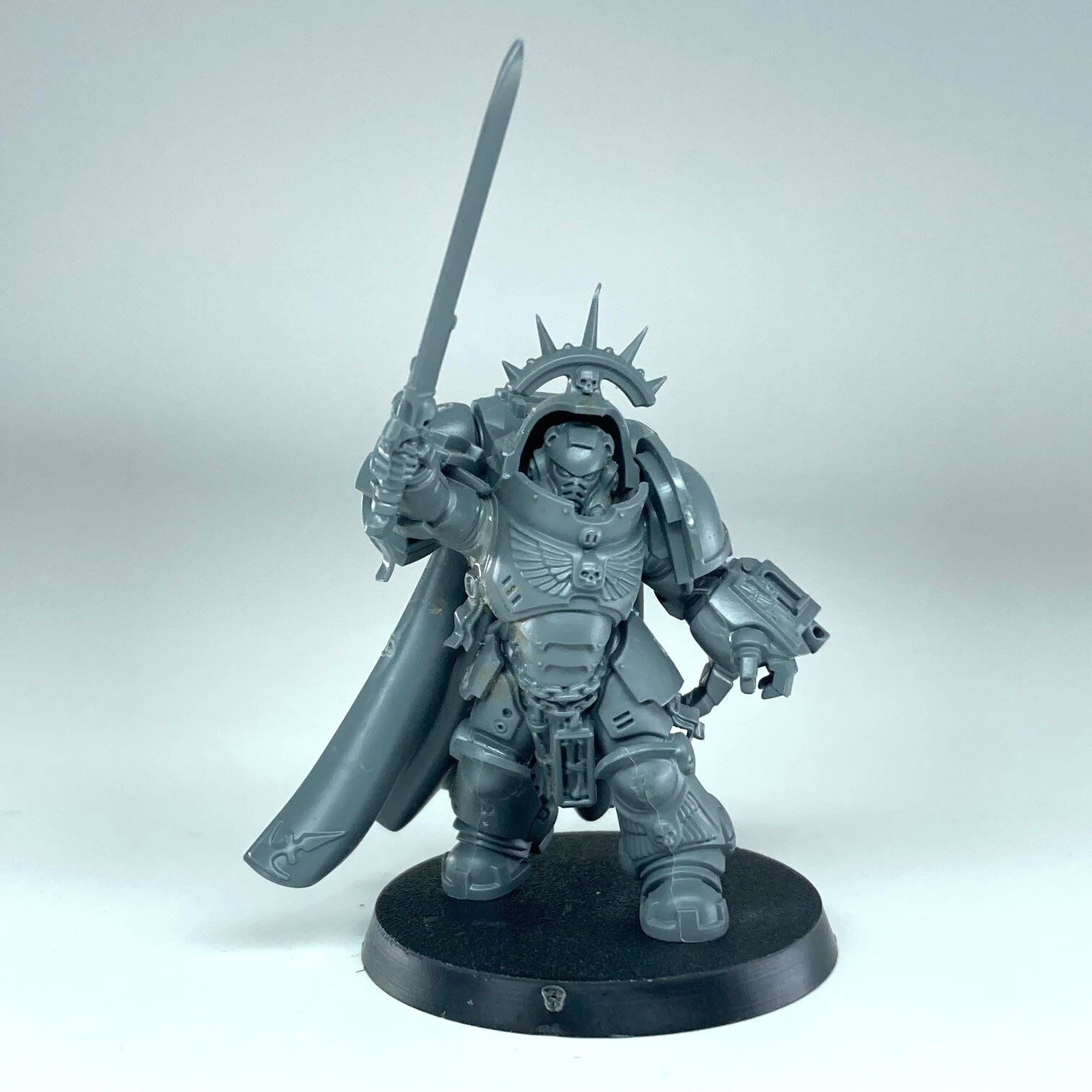 Primaris Gravis Captain - Space Marines - Warhammer 40K Games Workshop