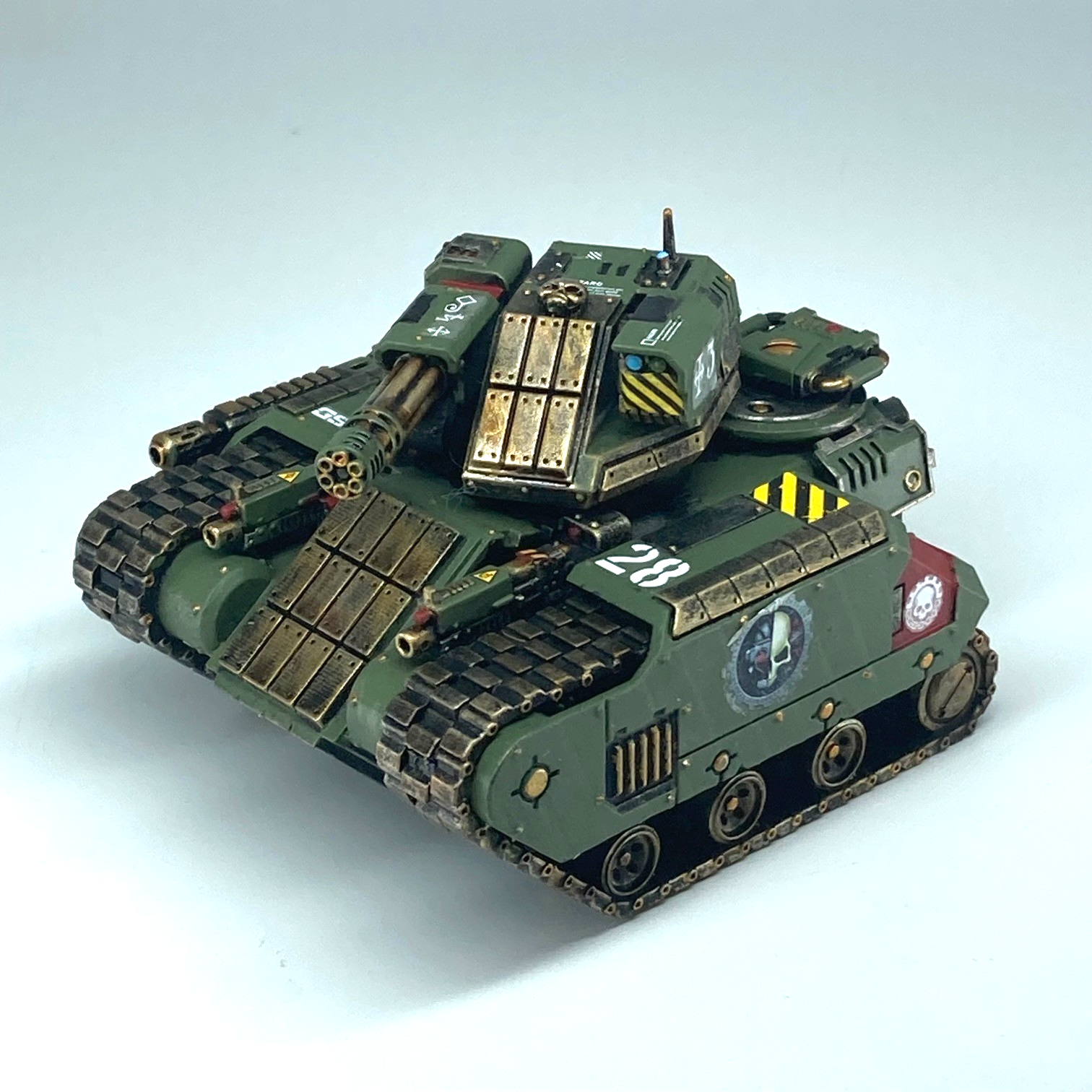 Micro Tank - Heavily Armed - Kitbash - Painted Miniature (2)