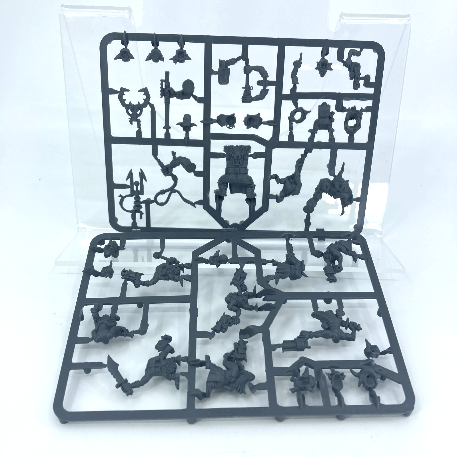 Ork Runtherd & Gretchin - Orks - New On Sprue - No Bases - Warhammer 4