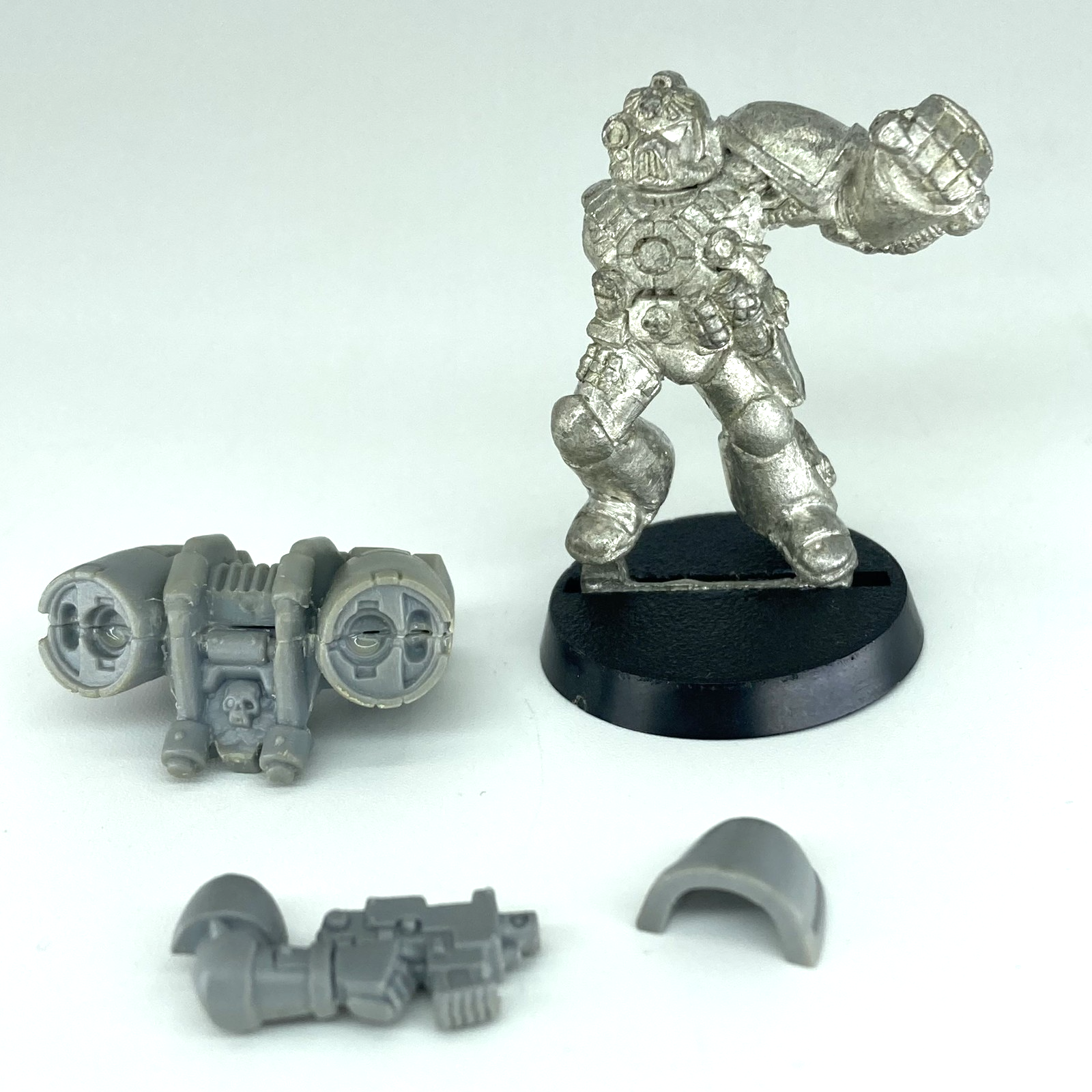 Jump Pack Sergeant Space Marines - Warhammer 40k Classic Metal X2537