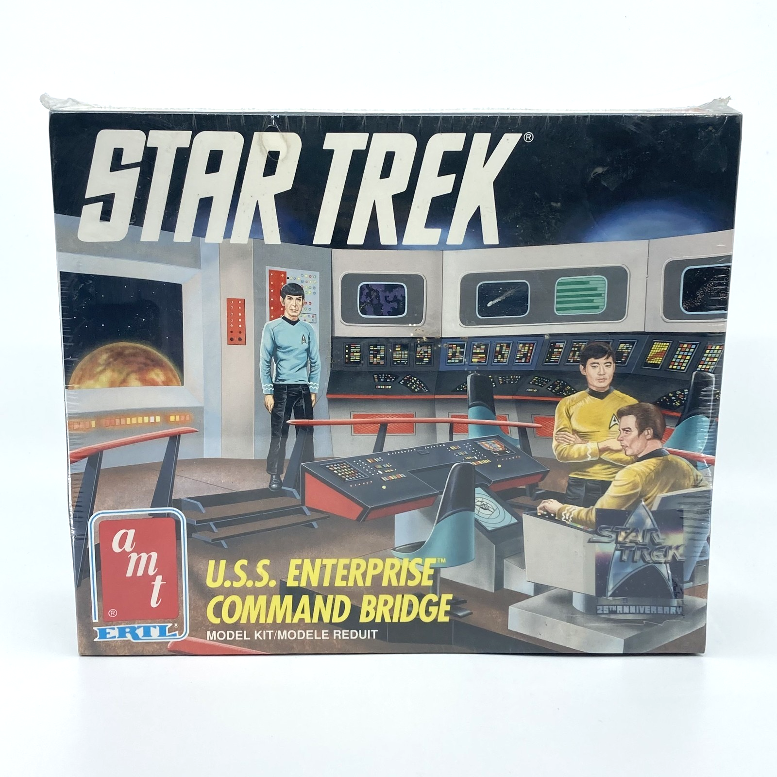 U.S.S. Enteprise Command Bridge - Unassembled - AMT ERTL - Star Trek W