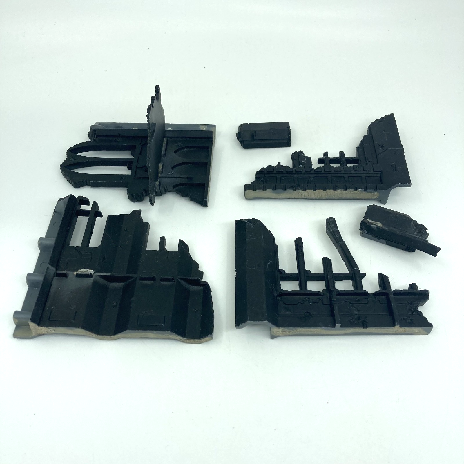 Urban Ruins Terrain 3rd Edition - Scenery & Terrain - Warhammer 40K GW